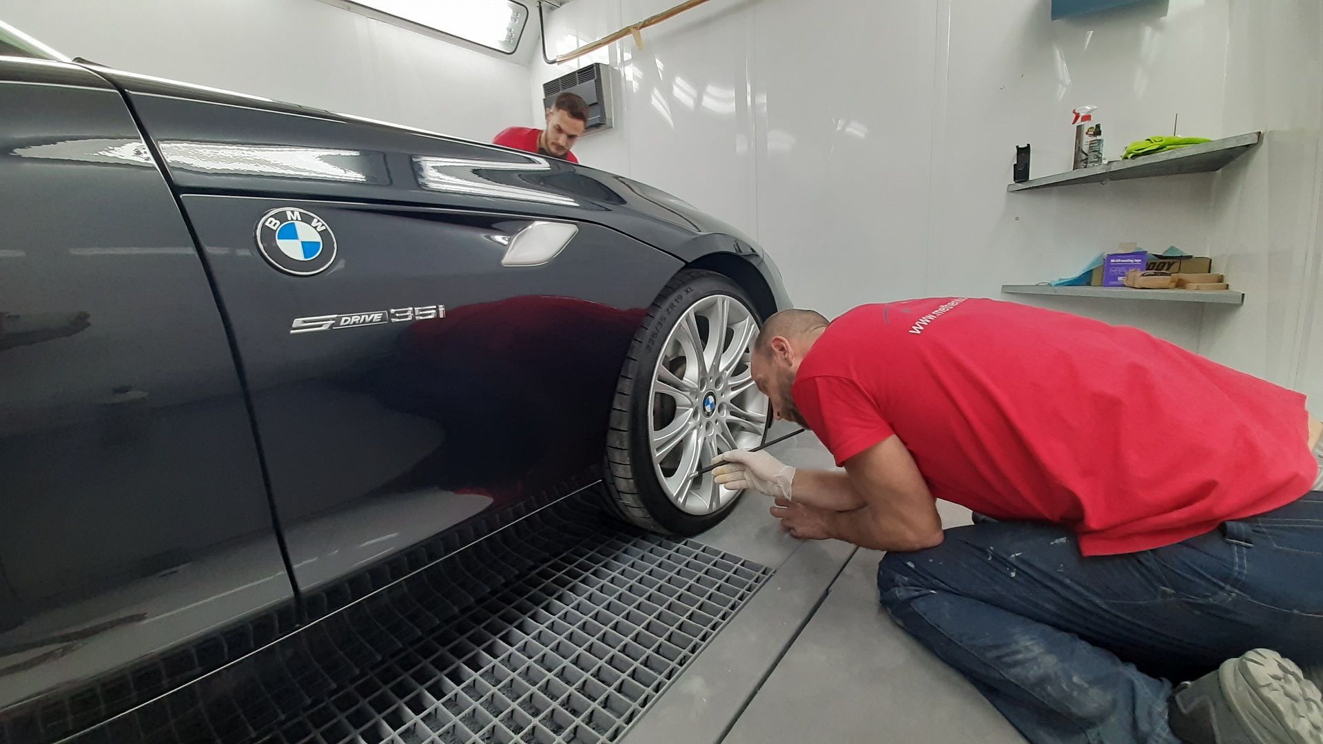 ΓΥΑΛΙΣΜΑ DETAILING SERVICES - Methenitis Team | Φανοποιείο - Βαφείο ...